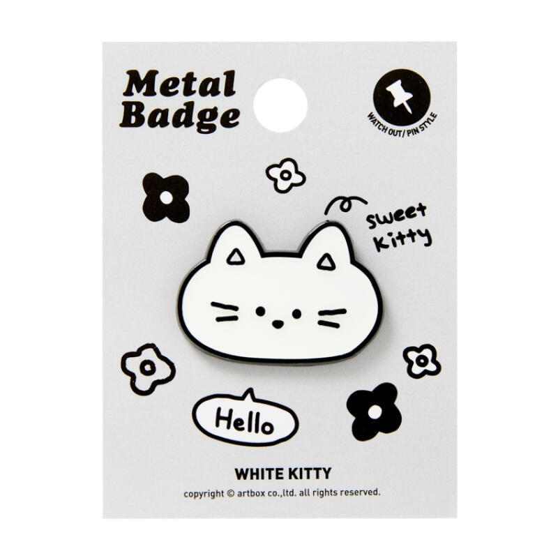 BADGE WHITE CAT – Amuse Ground